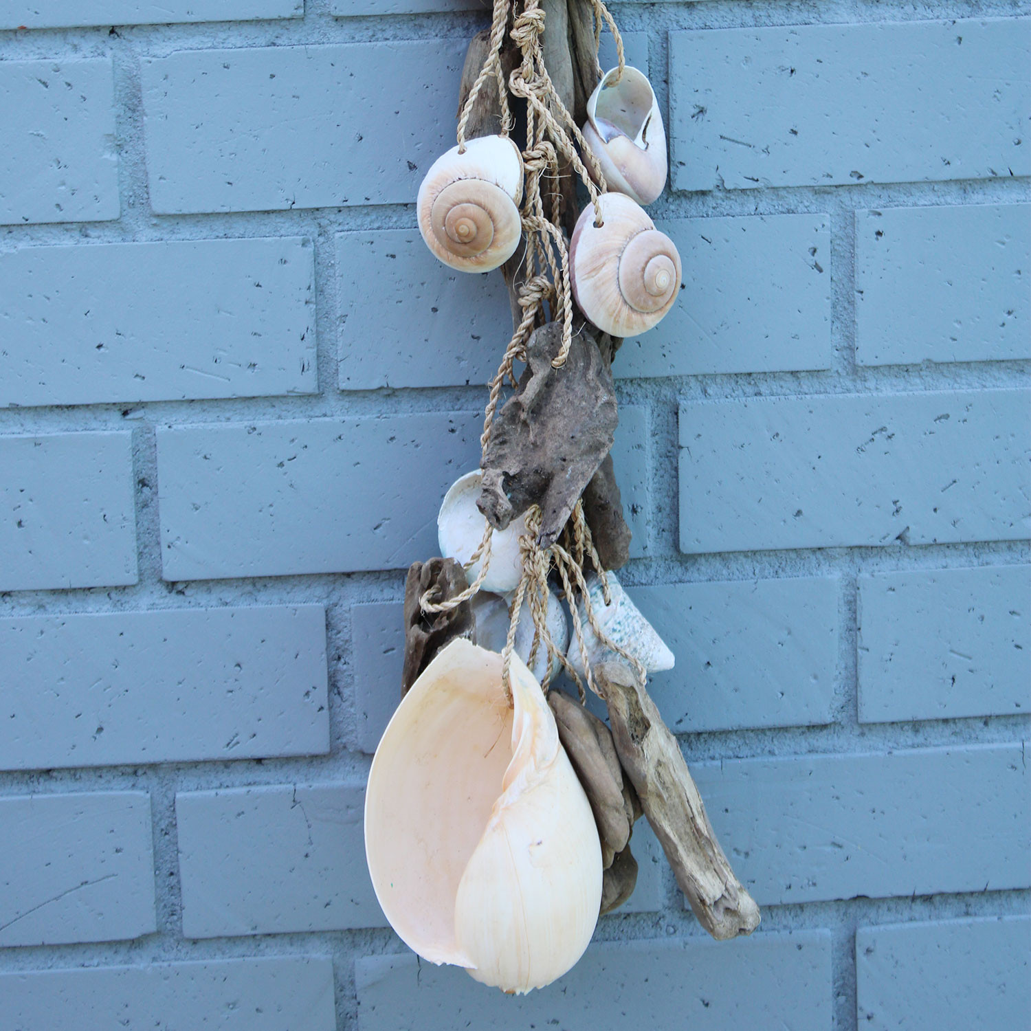 Driftwood & Seashell Cluster Garland - Beach Cottage & Coastal Decor