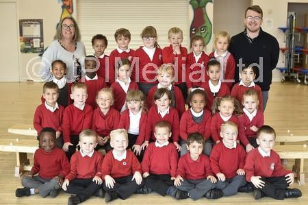 38339368-Highlees primary academy reception classes 2 Rec19 - National World | Newsprints