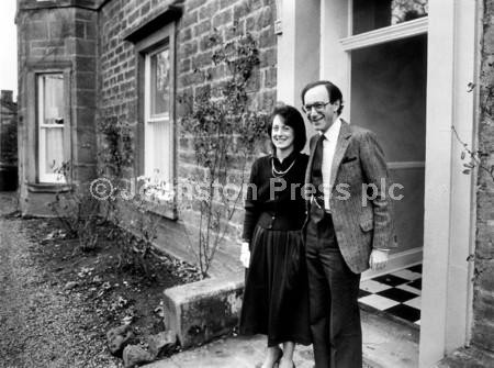 20384297-MALCOLM RIFKIND AND WIFE - National World | Newsprints