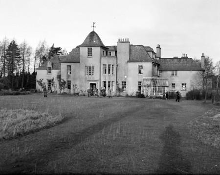 19987084-Harmeny House Balerno Edinburgh - Exterior Presented to Save ...