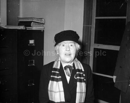 19987565-Dame Flora MacLeod - National World | Newsprints