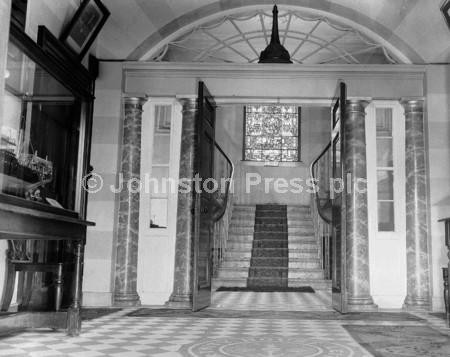 20919375-Trinity House Leith Edinburgh - Entrance hall showing ...