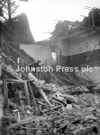 29847292-SECOND WORLD WAR BOMB DAMAGE, HULL - National World | Newsprints