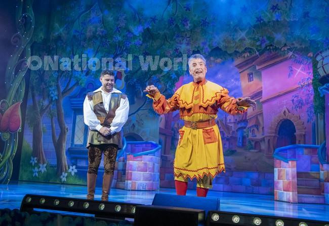 39626581-9 December 2022. . . . . Billy Pearce stars as Farmer Billy ...