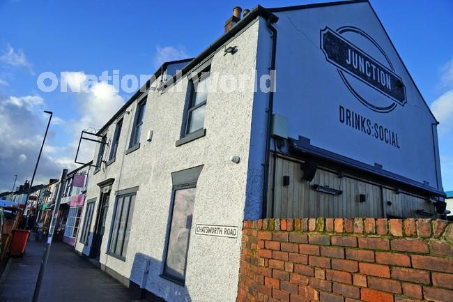 39638056-Junction bar on chatsworth Road Chesterfield closed for ...