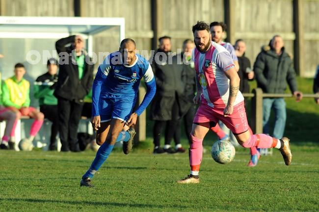 39657555-Northern League football between Jarrow and Easington Colliery ...