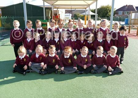 39232617-Warmsworth Primary School F2MS. Picture: NDFP-06-10-21-FirstClass Warmsworth 2-NMSY ...