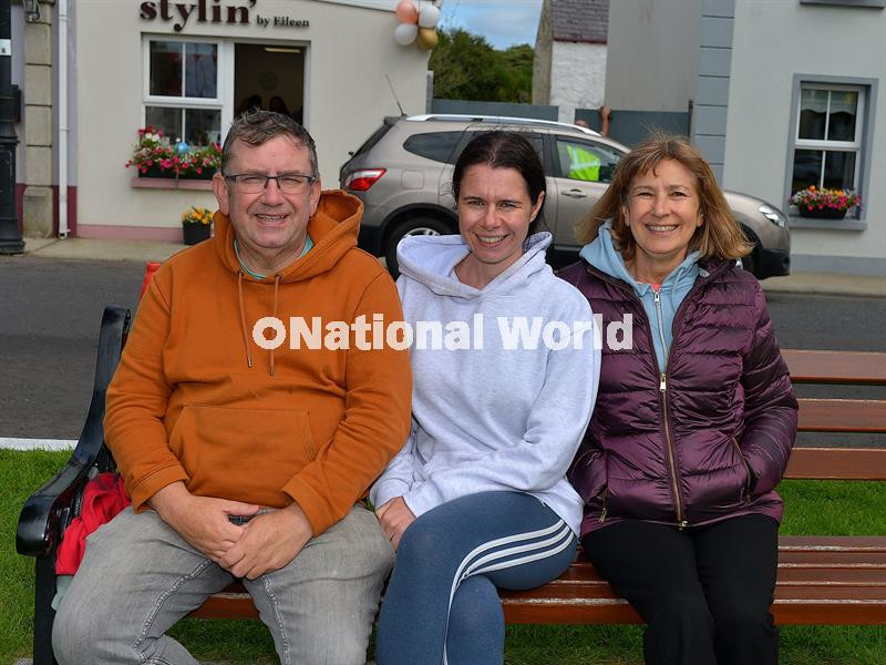 39833580-David, Celine and Alana pictured at the Festival on the Green ...