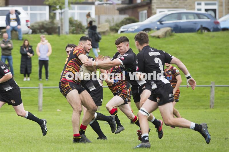 39864404-Rugby League - Shaw Cross Sharks v Saddleworth. Tenneson ...