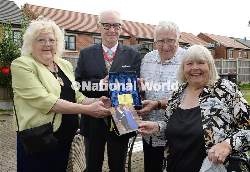 39875299-Maltby couple Keith and Carol Stringer celebrated their ...