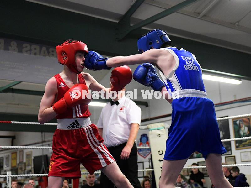 39925534-Churchlands’ Alex McGowan, left, boxing The Ring’s Jake ...