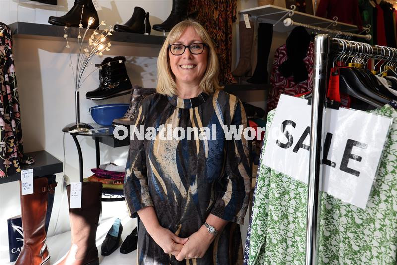 39928497-Emsworth clothing shop Karen George is under threat of closure ...