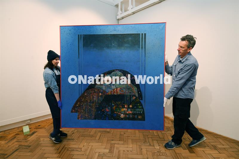 39951382-Paws, Claws, Tales & Roars: The Art of Brian Wildsmith at the ...