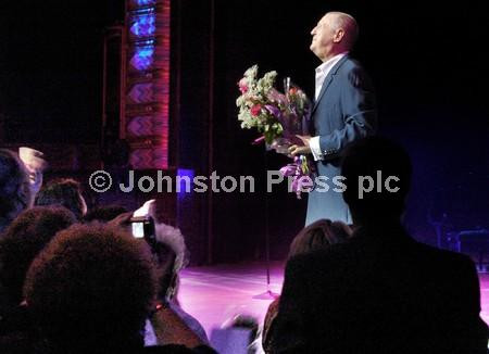20088616-Joe Longthorne after his final performance at Blackpool Opera ...
