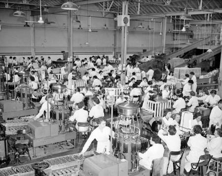 20922218-John Dewar and Sons Ltd Whisky Distillers in Perth - National ...