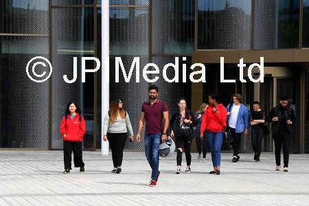 39072074-Photo Neil Cross; The newly opened area in front of the UCLan ...