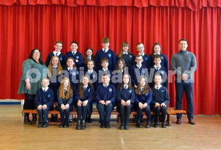 39437630-P7 pupils at Rosemount Primary School pictured with teacher Mr ...