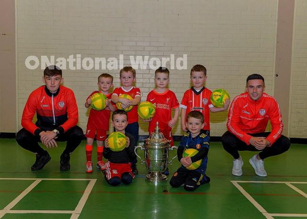 39627818-Derry City players Liam Mullan and Jordan McEneff pictured ...