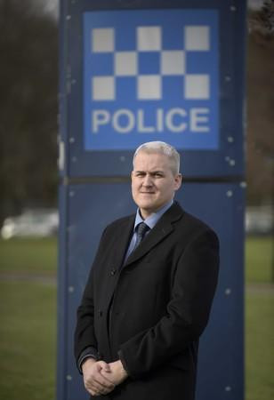32478848-***JP 60-day licence*** Detective Chief Inspector Alwyn Bell ...