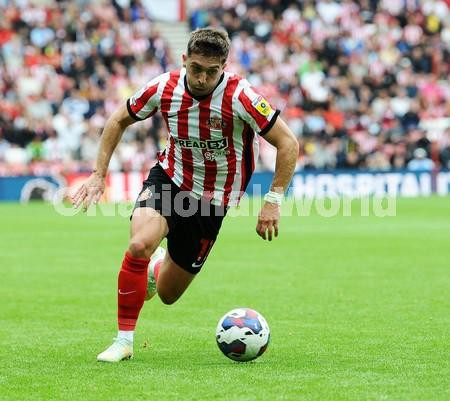 39526551-Lynden Gooch. Flag. Safc 1-1 Ccfc Stadium Of Light 31-07-22 ...
