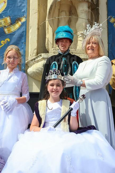 39726036-08 06 23 Lanark Lanimer Day featuring the crowning of Chloe ...