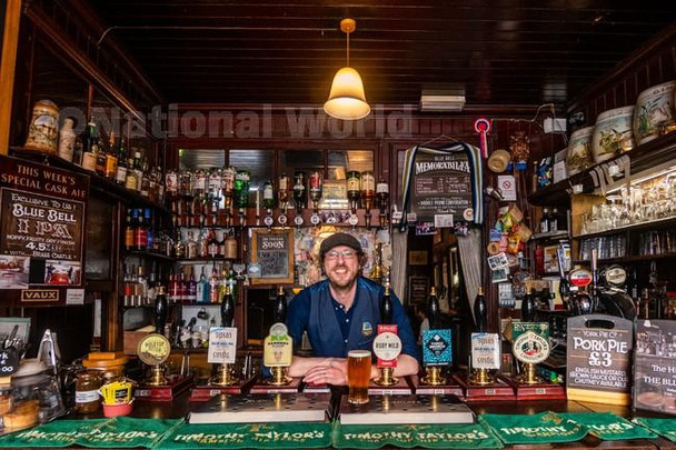 39732845-For Post Script - The Blue Bell, Fossgate, York. Pictured John ...