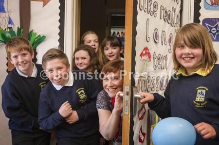 30474806-Edinburgh UK Apr 22 2015; Forth One Arlene Stuart visits ...