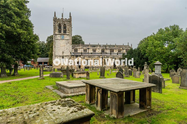 39870551-Village of The Week - Tadcaster, North Yorkshire. Pictured St ...