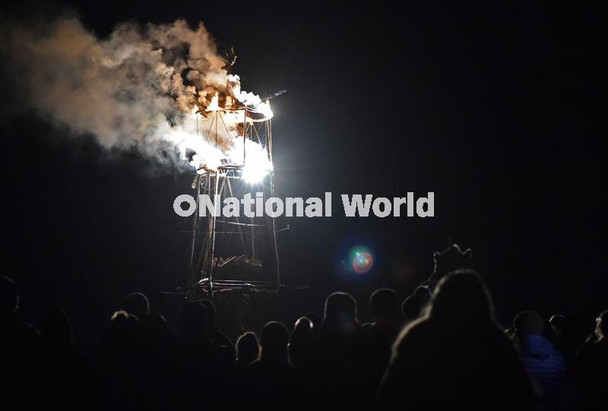 39899018-The Wintertide Festival finale on the Town Moor with the ...