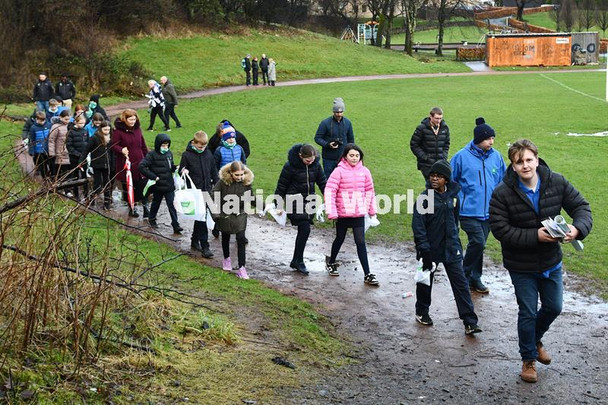 39932178-21-02-2024. Picture Michael Gillen. BONNYBRIDGE, Memorial ...