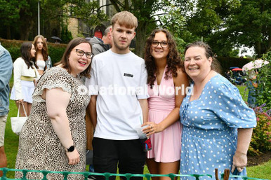 40347504-27-06-2025. Picture Michael Gillen. BO'NESS. Bo'ness Fair 2025 ...