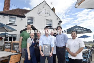 40348563-The Ship Inn in Langstone Road, Langstone, has been awarded ...