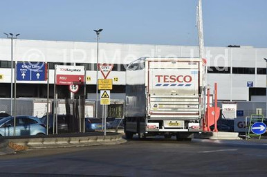 39271685-Tesco distribution centre, Parnwell - National World | Newsprints