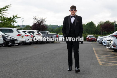 40356209-Burnley High School prom at Crow Wood. Photo: Kelvin Lister ...