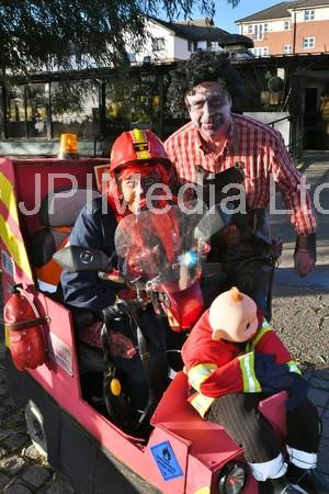 39221089-The Zombie walk through the City Centre. Teresa and Wayne O ...