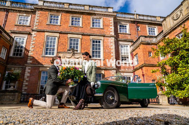 40382763-**EMBARGOED FOR YORKSHIRE POST ONLY** Craig and Jayne Barrett ...