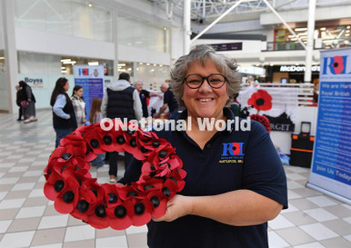 40398726-Sian Cameron Poppy Appeal Organiser with Poppy Wreath at the ...