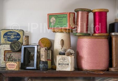 39382226-18 March 2022. . . . . Textile artist Serena Partridge, the ...