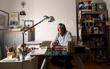 39385759-Feature on Artist and Cyclist Martin Proctor pictured at his ...