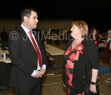 39433292-Leeds City Council election count fri 6th may 2022 Leeds Arena ...