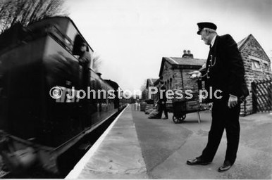 29813034-Ingrow, 27th January 1991 Keighley and Worth Valley Railway ...