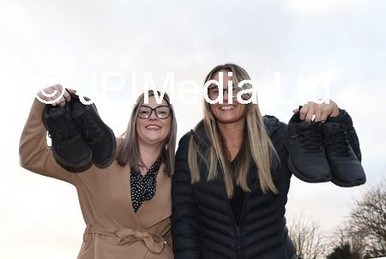 39324096-WIGAN - 13-01-22 Lauren Hunt and Natalie Schofield, right, are ...