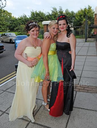19613544-8 7 2011 NEWS CITY OF PORTSMOUTH GIRLS SCHOOL PROM City of ...