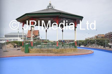 39435711-St Annes paddling pool - National World | Newsprints