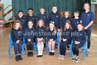 37810921-Silverstream Primary School P7 pupils with teacher, Claire ...