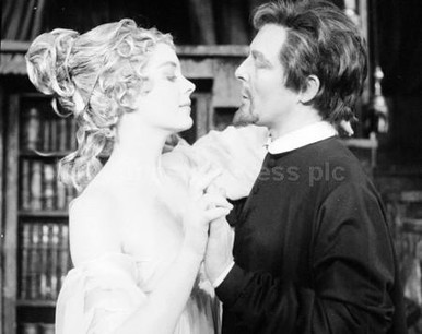 20004791-Paul Daneman plays the title role in the Old Vic Company s ...