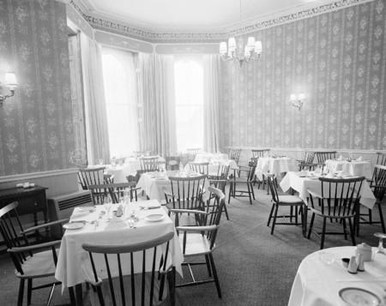 20005251-Murrayfield Hotel Edinburgh - Redecorated dining room ...