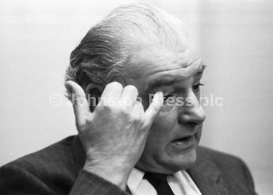 22654529-George McAlpine, director of British Coal Scottish area at a ...