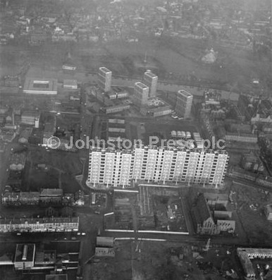 23458561-An aerial view of the Gorbals in Glasgow - National World ...