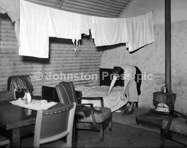 20863168-Duddingston Camp Edinburgh . Ex-Nissen huts used as temporary ...